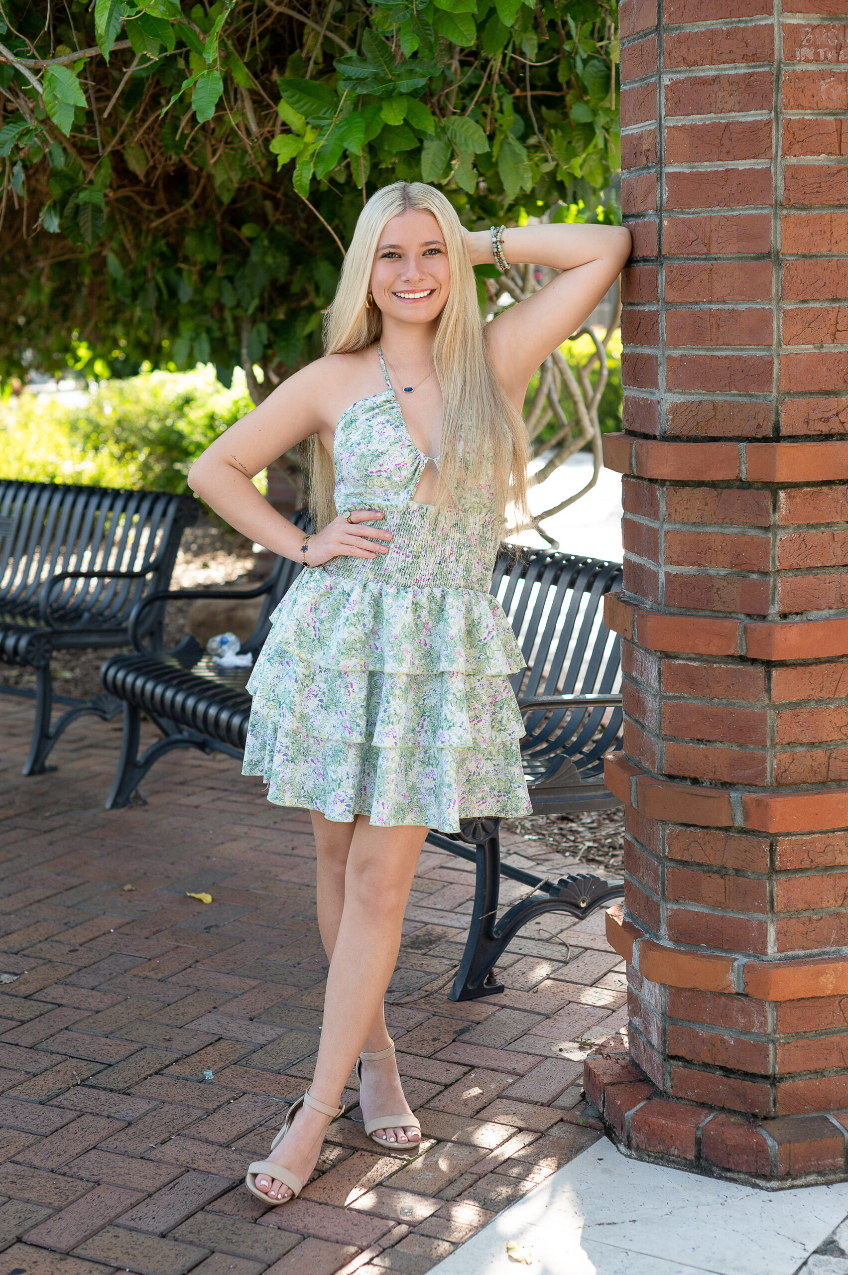 How Much Do Orlando Senior Pictures Cost? | Complete Guide to Senior ...